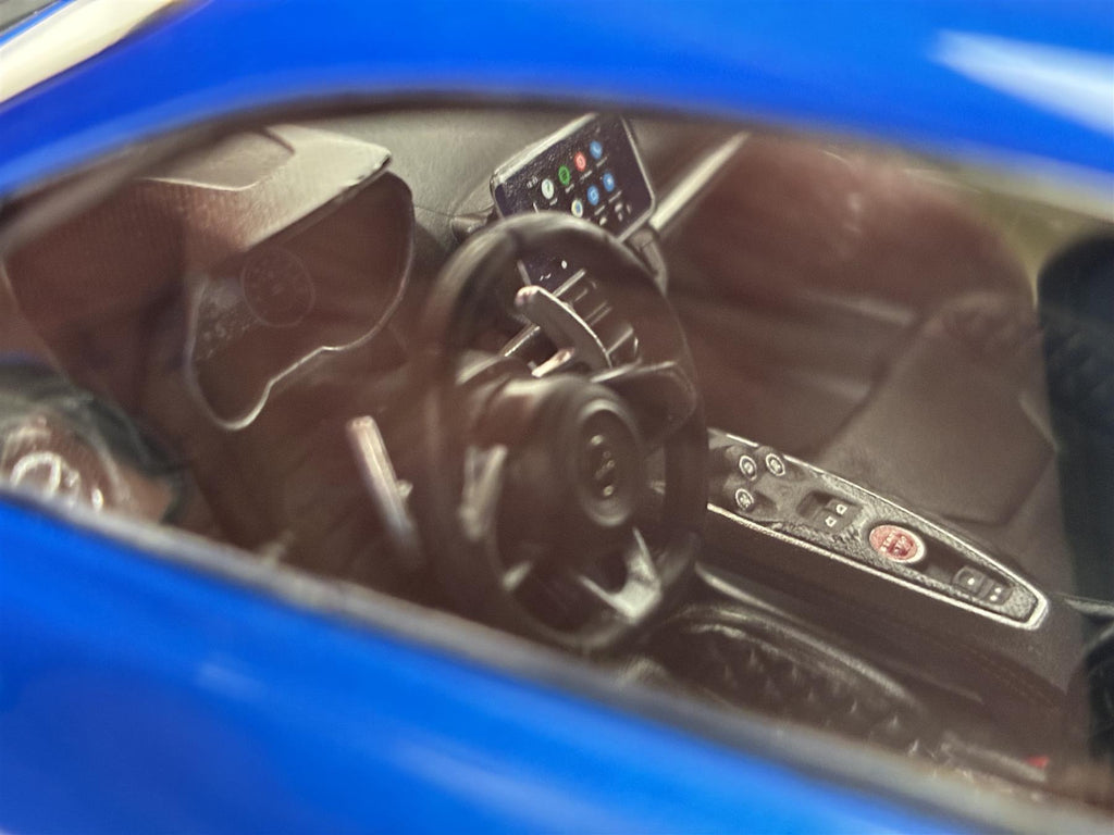 Alpine A110 Pure 2018 1:18 Scale Norev 185330 – Mcslots